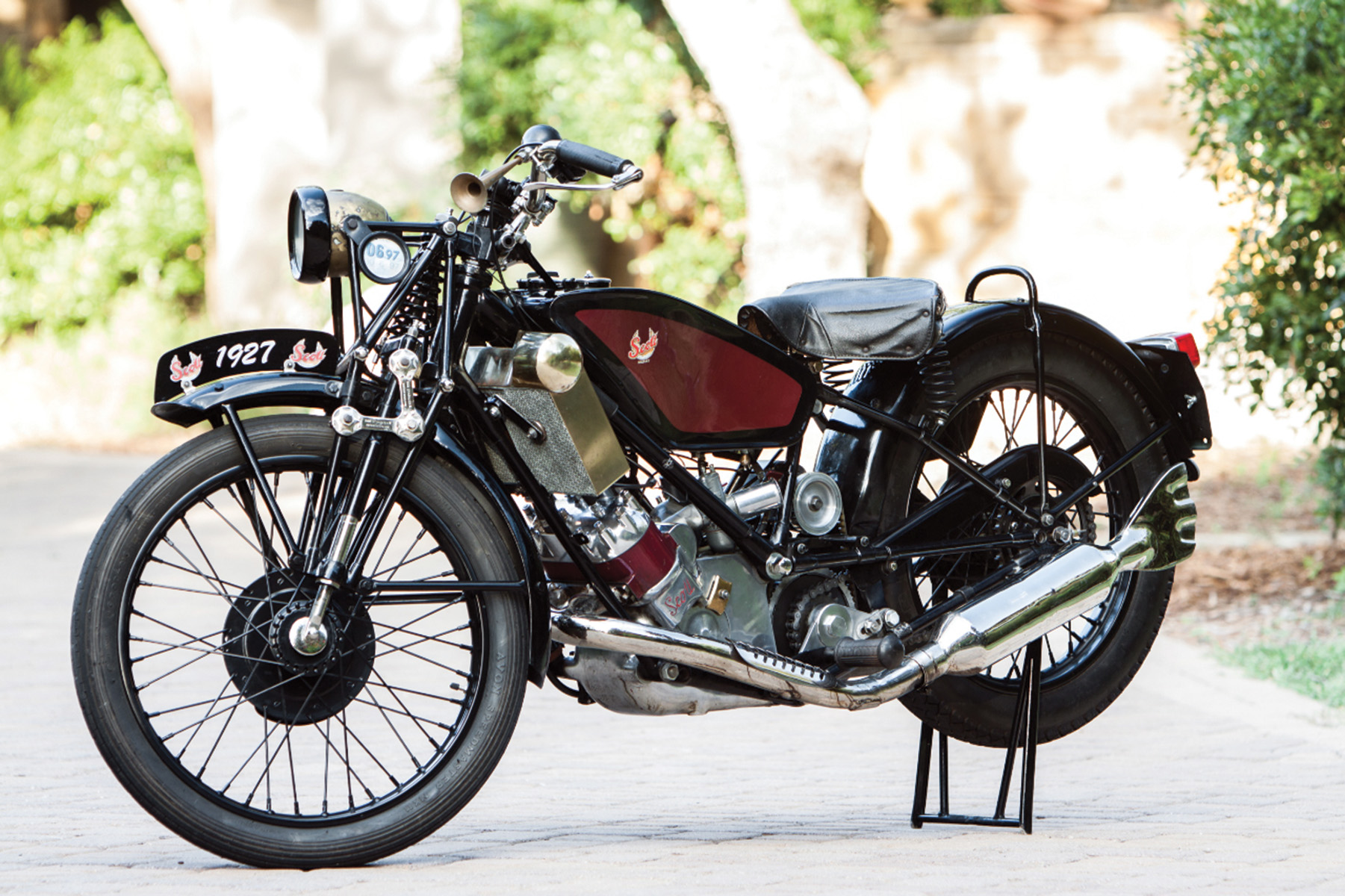 Going for the Ton in Texas - Motorcycle Classics